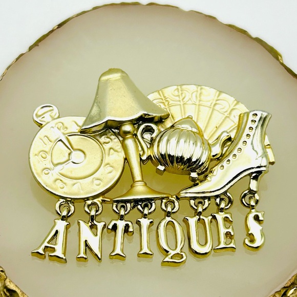 Vintage | Jewelry | Vintage Signed Ajc 99s Gold Tone Antiques Pin ...